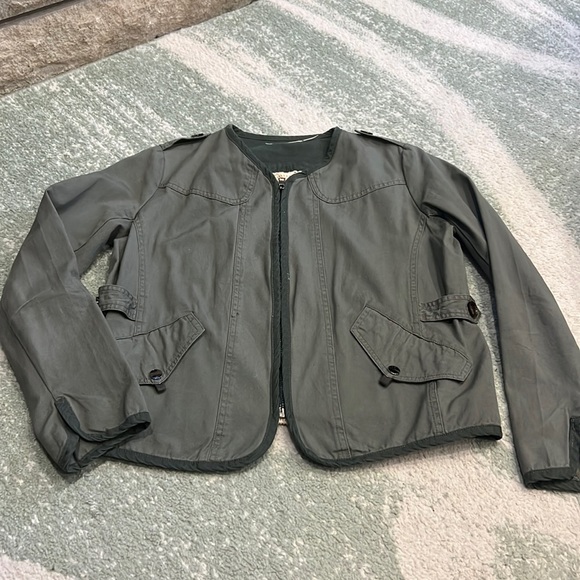 Gibson | Jackets & Coats | Novelty Army Green Jacket Wcontrast Crocheted Back | Poshmark